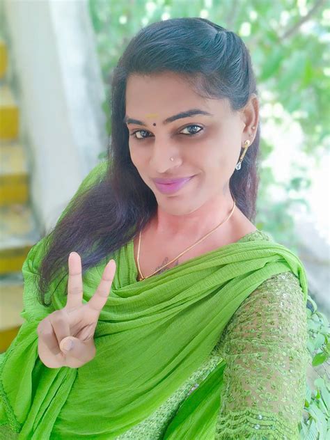 உலகமே🎐 ஒன்றாய் வந்து எதிர்த்து நின்றாலும் விடாப்பிடியாக நின்று🧍