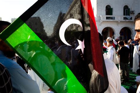ليبيا اتفاق على الاستفتاء على الدستور وتباين حول آلية اختيار السلطة