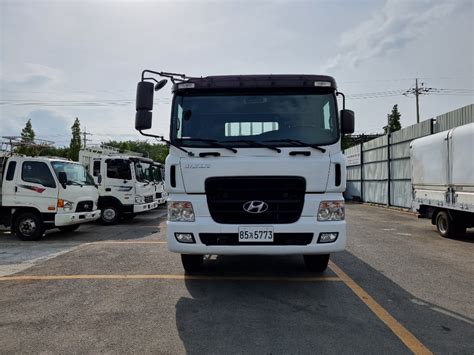 현대 뉴파워트럭 카고 8톤 중고트럭 아이트럭