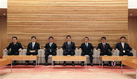 平成31年4月1日 全閣僚会議 令和元年 総理の一日 ニュース 首相官邸ホームページ