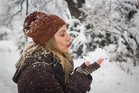 Седмичен хороскоп за 26 декември 1 януари дебнат ви приятни изненади 4 12 Фото галерии