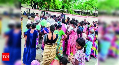 Protest Residents Block Road Over Water Supply Coimbatore News
