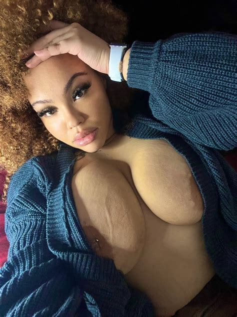 Thottie Thursday Shesfreaky