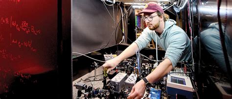 2022 Berkeley Physics Magazine Physics 2022 Berkeley Physics Magazine Physics