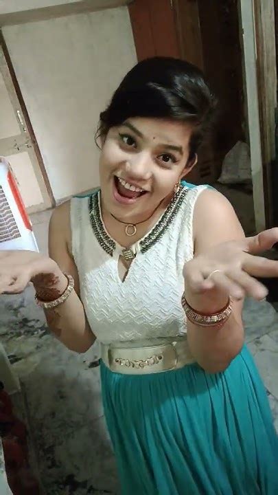 Ek Din Mujhe Se Kaha The Jo H Jesa H Usi M Khush Rahna Sikho Youtube