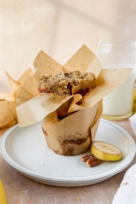 Banana Nut Protein Muffins With Pecan Crumble Lauren Fit Foodie