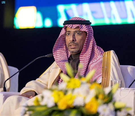اقتصادي وزير الصناعة والثروة المعدنية نعمل على خلق البيئة الداعمة
