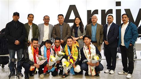 एक महिनाको सांगीतिक भ्रमणका लागि भ्वाइस अफ नेपालको टोली बेलायतमा