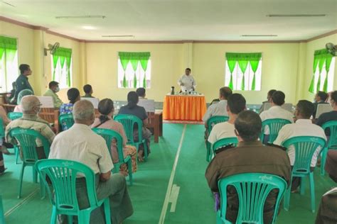 မွန်ပြည်နယ်ဝန်ကြီးချုပ် ဦးဇော်လင်းထွန်း သထုံမြို့မဈေး ပြန်လည်ပြုပြင်တည