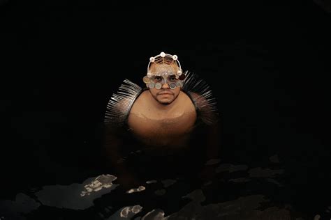 Toni Faz Pré Lançamento De Seu álbum “aya” Em Natal Sergio Vilar