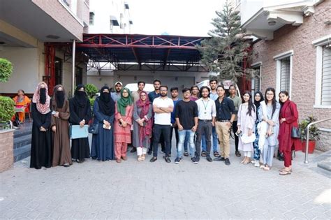 alishba khan on linkedin humanity communityservice oldagehome