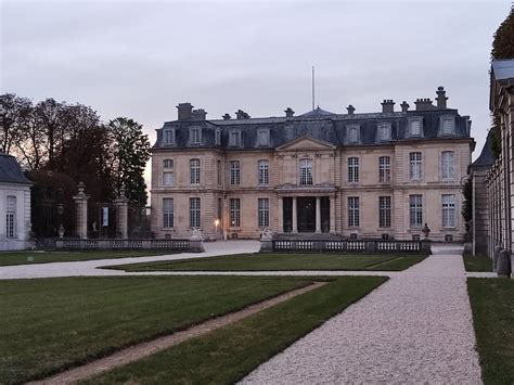 Un évènement international oblige le château de Champs sur Marne à fermer ses portes