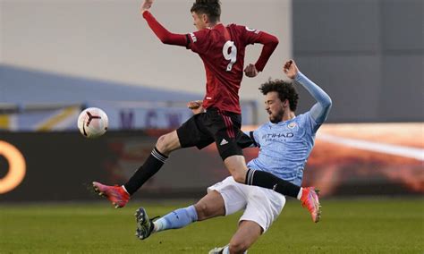 Joe Hugill To Pen Down A New Three Year Deal With Manchester United