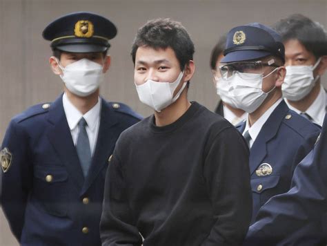 在日外国人を中心に急増する「闇バイト」。偽の在留カードを大量生産して使う先は 日刊spa