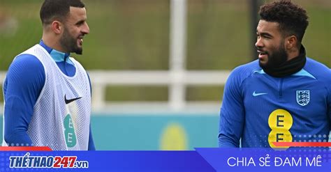 Kyle Walker Nhấn Mạnh Rằng Anh Là Hậu Vệ Phải Xuất Sắc Nhất Trên Toàn