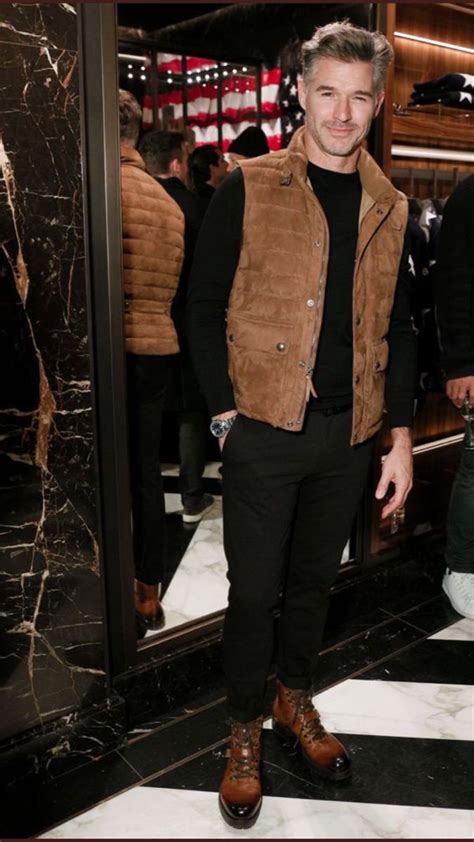 Pin By 🎶 On Styles Fashion And Stars For Men 👔🩳👞⌚️ Mens Outfits