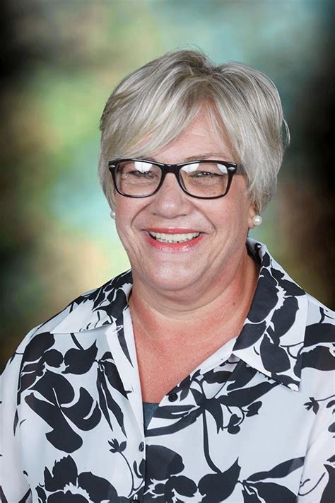 Laerskool Voorpos Amptelik Vandag Vier Ons Juffrou Melinda Du Preez Se Verjaarsdag Baie