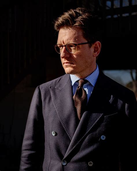 Cutaway Vs Medium Spread Collar Shapes Menswear Musings