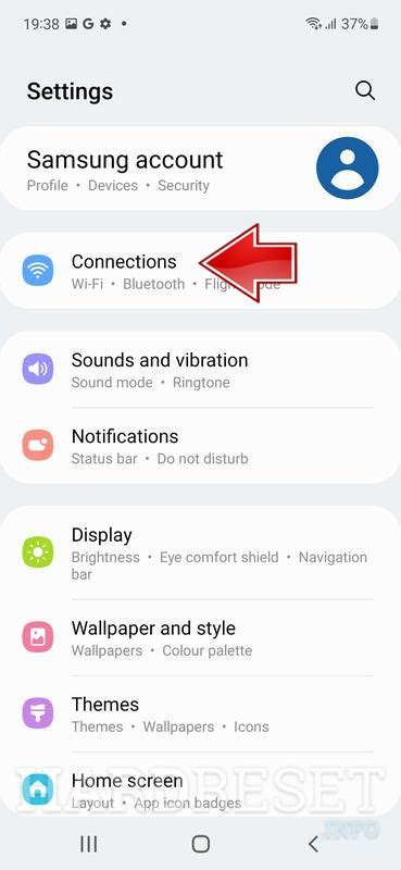 how to turn on and turn off data roaming on samsung galaxy s21 fe 5g