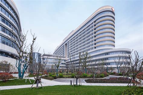 画廊 宁波市杭州湾医院 深总院 本原医疗建筑设计研究院 8