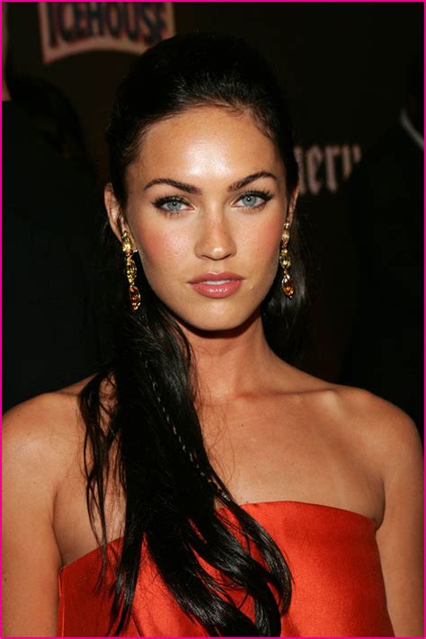 Megan Fox Wins Fhms Sexiest Woman Title • Celebmafia