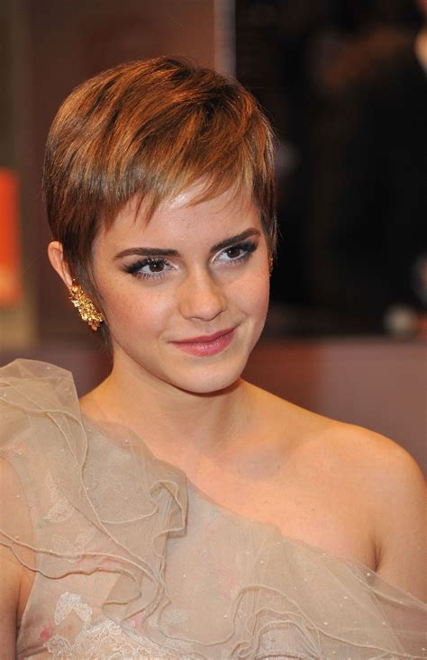 Emma Watson S Hair Beauty Then Vs Now Artofit