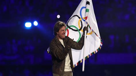 Golfer Matsuyamas Caddie Returns To Japan After His Passport Gets