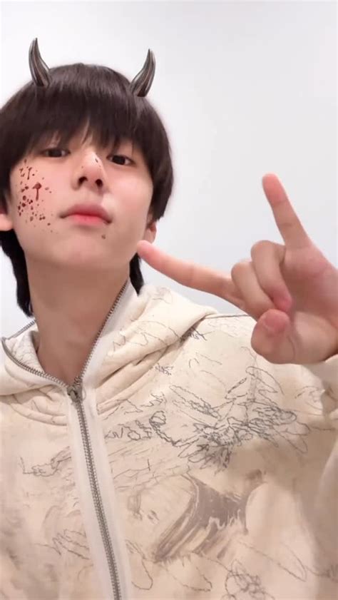 林子烨 Lester Linziyelzy • Instagram Photos And Videos