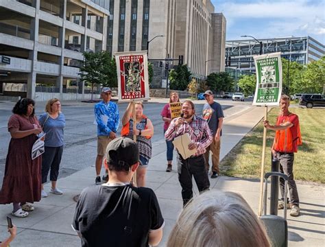 On The Ground In The Fight Against Carbon Pipeline Scams In Iowa