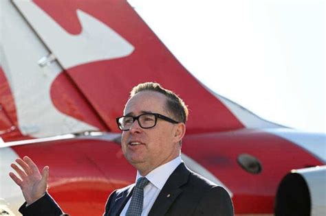 新冠後經濟下滑獎金減少 澳上市公司高管薪酬降幅大 Australian Chinese Daily