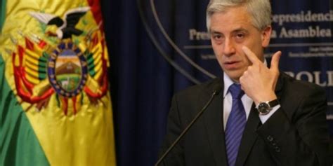 García Linera dice que actual modelo económico es obra de los chukiago