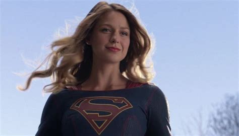 Supergirl Actress Sides With Amber Heard