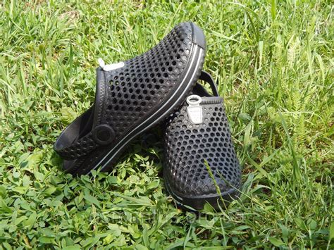 Мужские Кроксы Crocs, Сабо, Шлепанцы Закрытые Черного Цвета — Купить ...