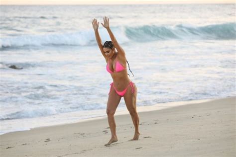 Kim Kardashian Sexy Pink Bikini In Cabo San Lucas 22 Photos The Fappening