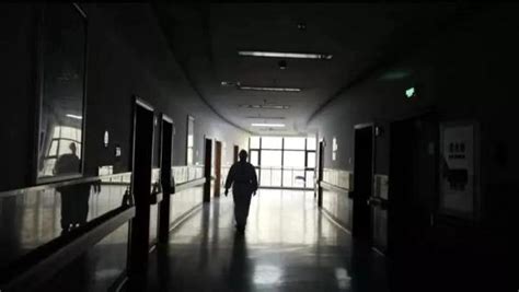 《武汉：我的战“疫”日记》2月3日起央视播出武汉：我的战“疫”日记央视纪录片新浪娱乐新浪网