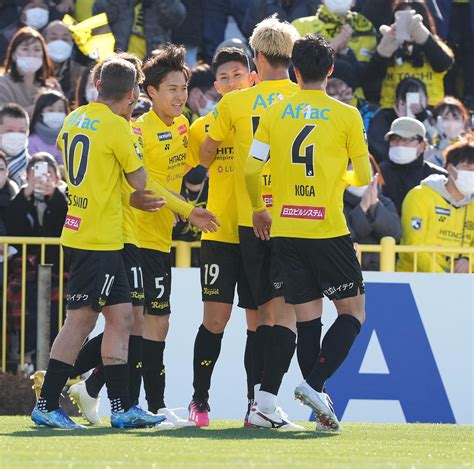 【柏】パリ五輪世代の20歳gk佐々木雅士が存在感「上に行くために下を向いている時間はない」 J1写真ニュース 日刊スポーツ