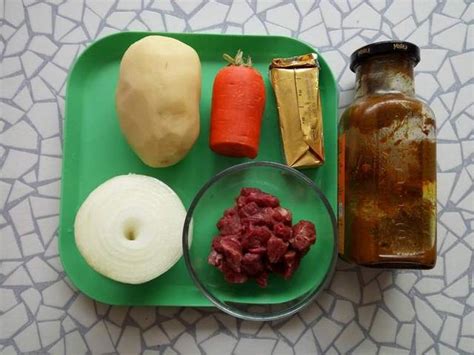 咖喱牛肉蓋飯 每日頭條