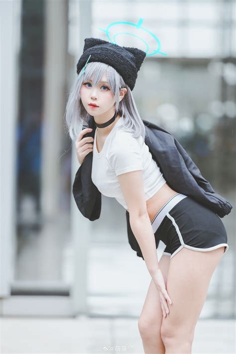 Cosplay 这件衣服是为老师穿的 碧蓝档案 砂狼白子萌芽丷 次元小镇