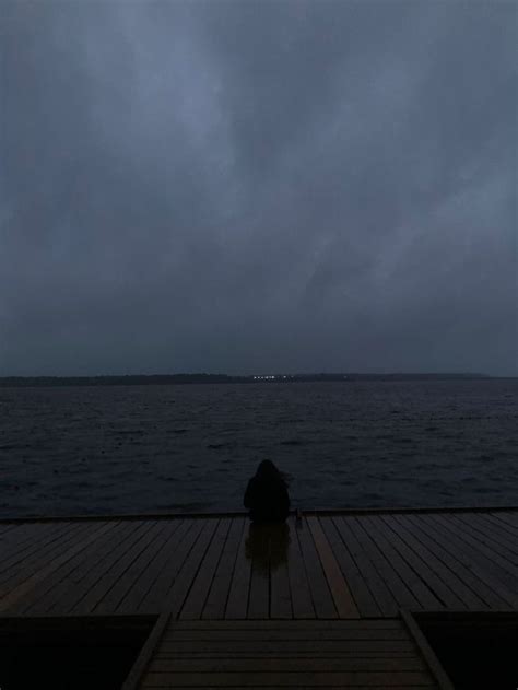 Pin By Aisha On مرات الحفظ السريع Dark Photography Aesthetic
