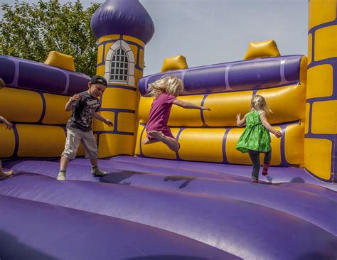 Hoppborg Hassans Nöjesfält