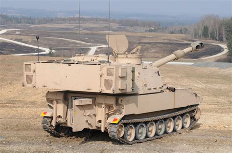 Dvids Images Several M109a6 Paladin Self Propelled Howitzers