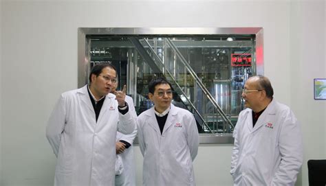 南昌县县委书记陈翔莅临汇仁药业调研复工复产情况