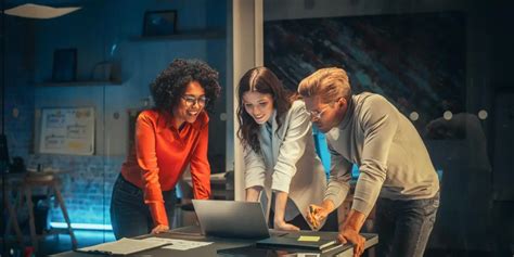 Tech Powered Transformation In Uaes Insurance Sector Articles