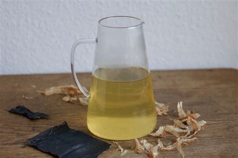 Dashi Brühe Rezept und Wissenswertes makemaki