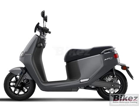 Saxxx Ecooter E2max Poster