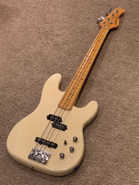 Kramer 700st Striker Bass Reverb