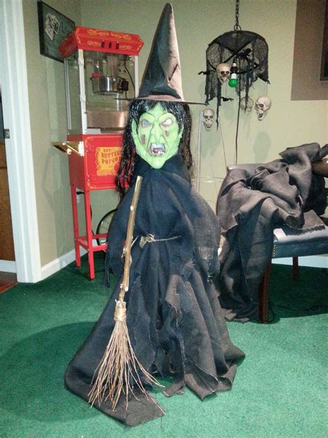 Witch Made It With A Tomato Cage Halloween Decorations Diy
