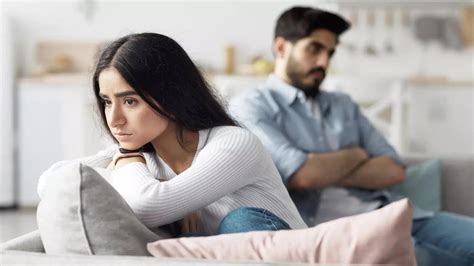 Relationship Tips আপনি যাঁর প্রেমে পাগল তিনি আপনাকে সত্যিই ভালোবাসেন