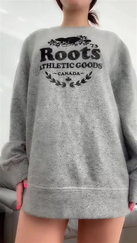 Do You Like Canadian Girls Scrolller