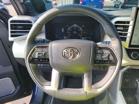 Toyota Sequoia Capstone 2023 в Казахстане Купить Toyota Sequoia
